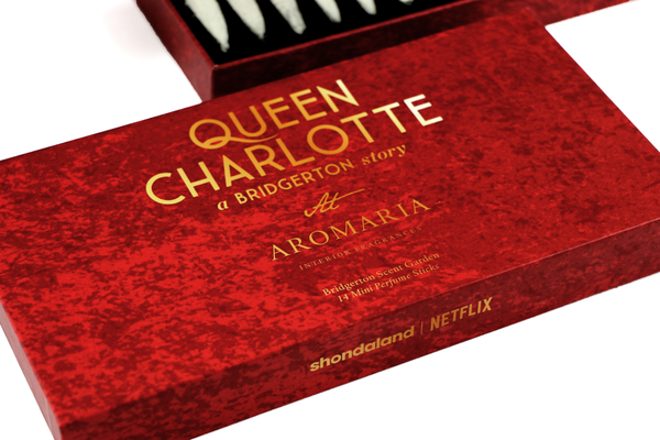 Discover Royal Mist: The Scent of a Queen. – Aromaria | Interior Fragrances